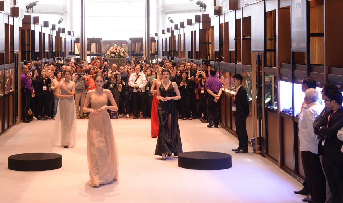 Italian Exhibition Group goes to Hong Kong - VO+ Jewels & Luxury Magazine